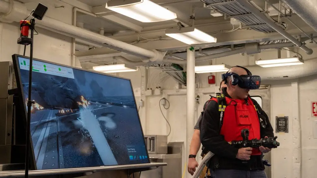 US Navy: Virtual Reality May be the Future of Naval Training | Flaim